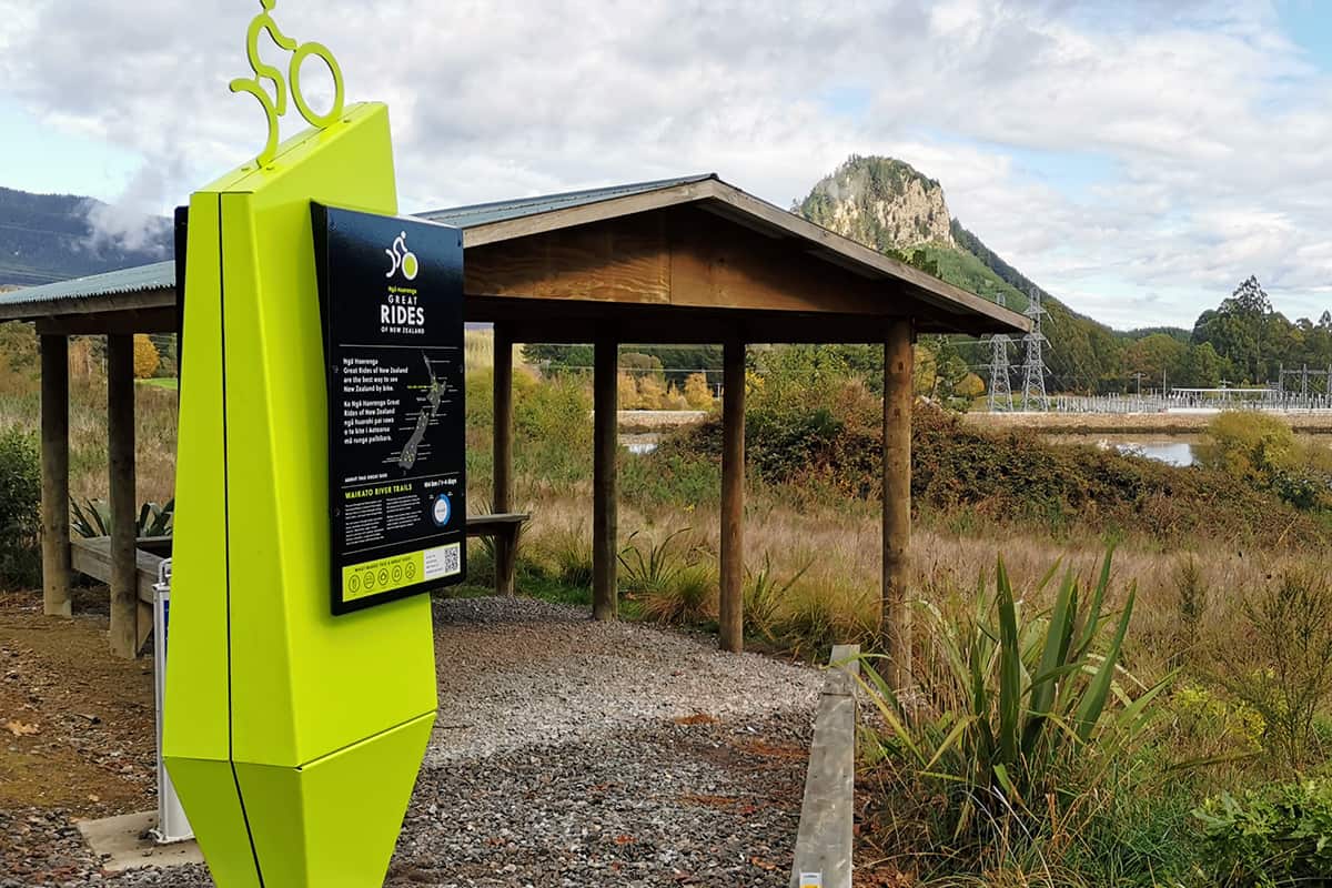 THREE awards at the prestigious NZ Sign & Display Awards! - Sign Foundry